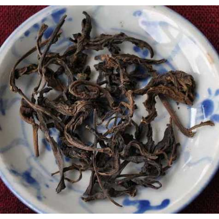 1990 old arbor loose puerh from Yiwu Mountain weight 1 gr